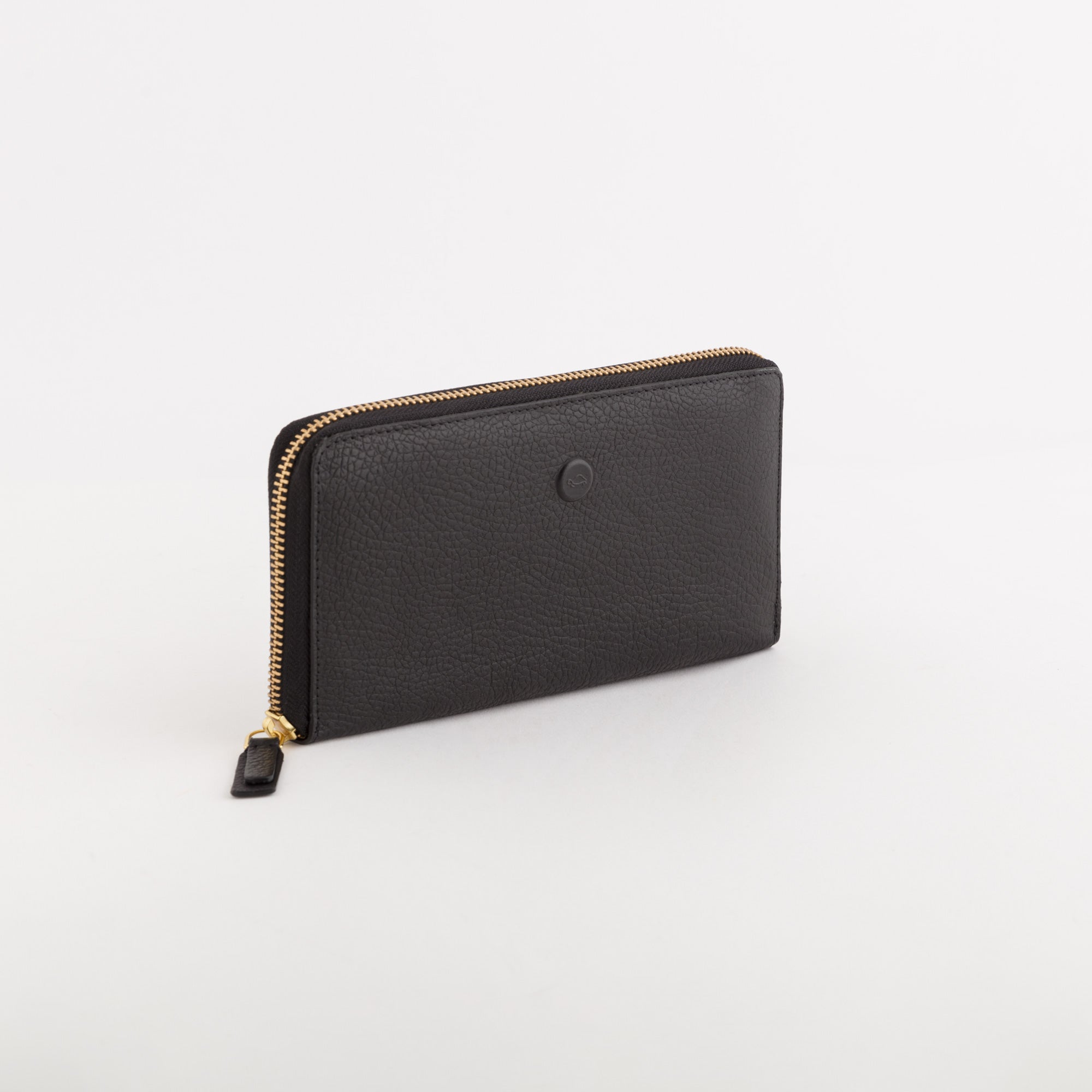 Delta Winter Wallet D01 – Carpisa Lebanon