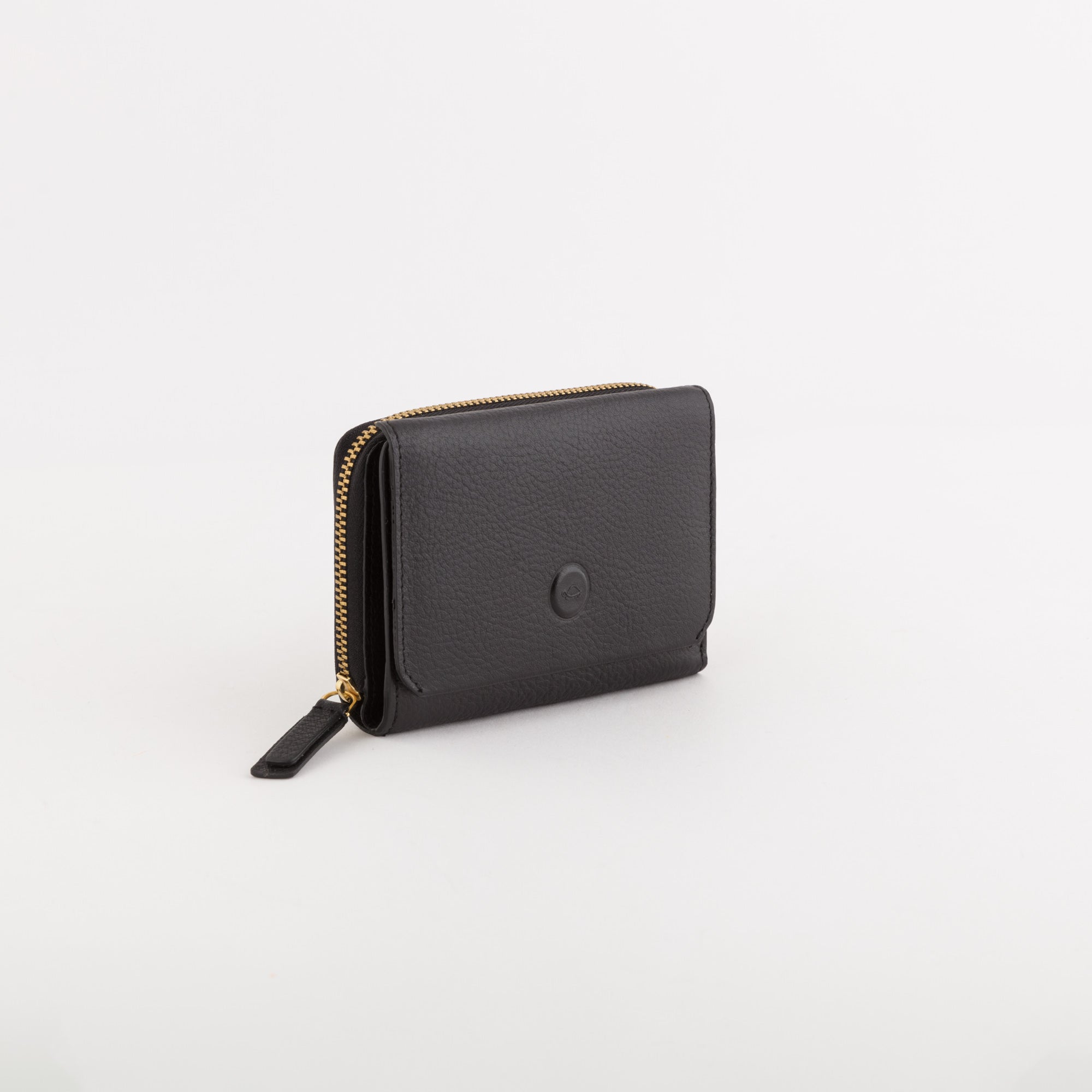 Delta Winter Wallet D02 – Carpisa Lebanon